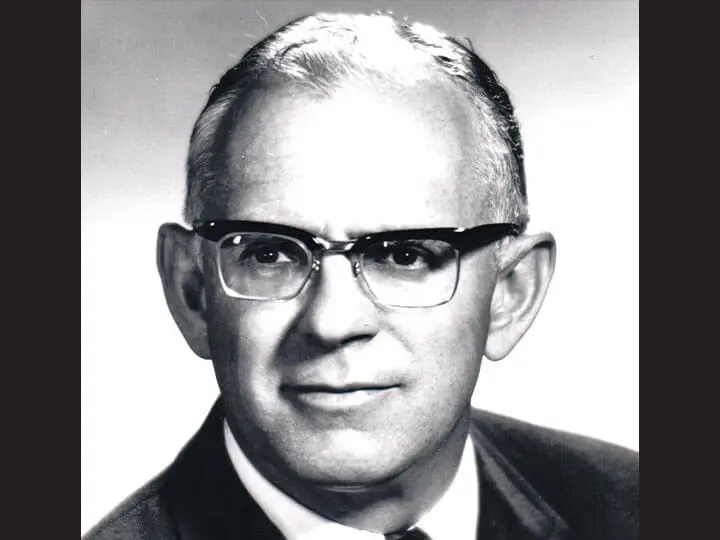 Belding H. Scribner - Gairdner Foundation Award Winner